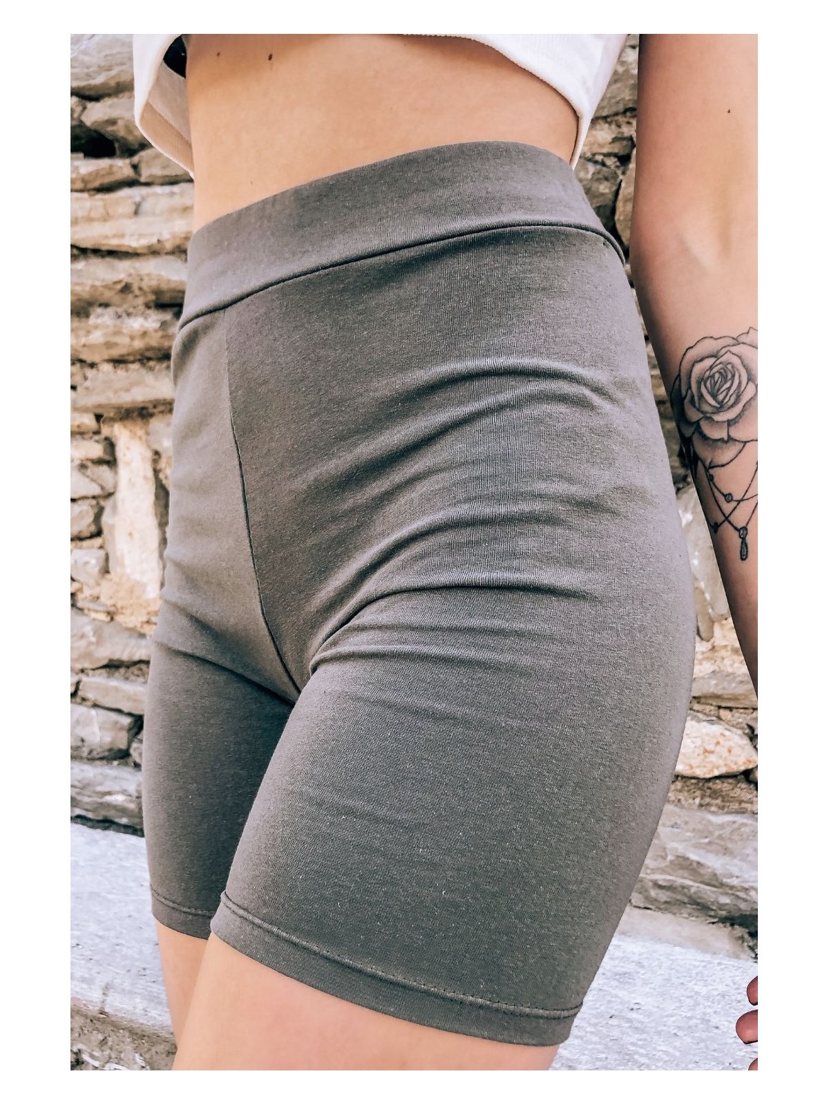 Short moulant de style cycliste vert olive